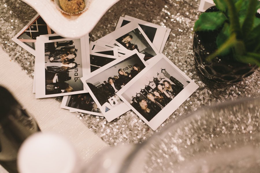 PARTY WITH AMUSE X LUNA B